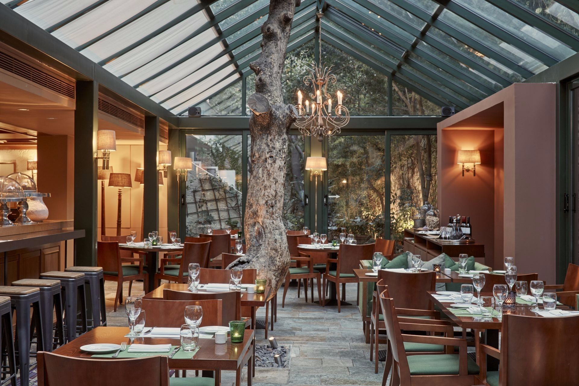 Atrium Bar & Restaurant | Ξενοδοχείο Ηρώδειο